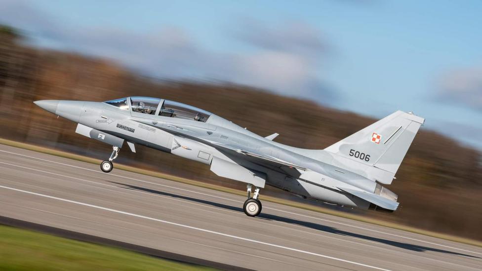 Szef MON: zakończyliśmy pierwszy etap dostaw samolotów FA-50 | dlapilota.pl